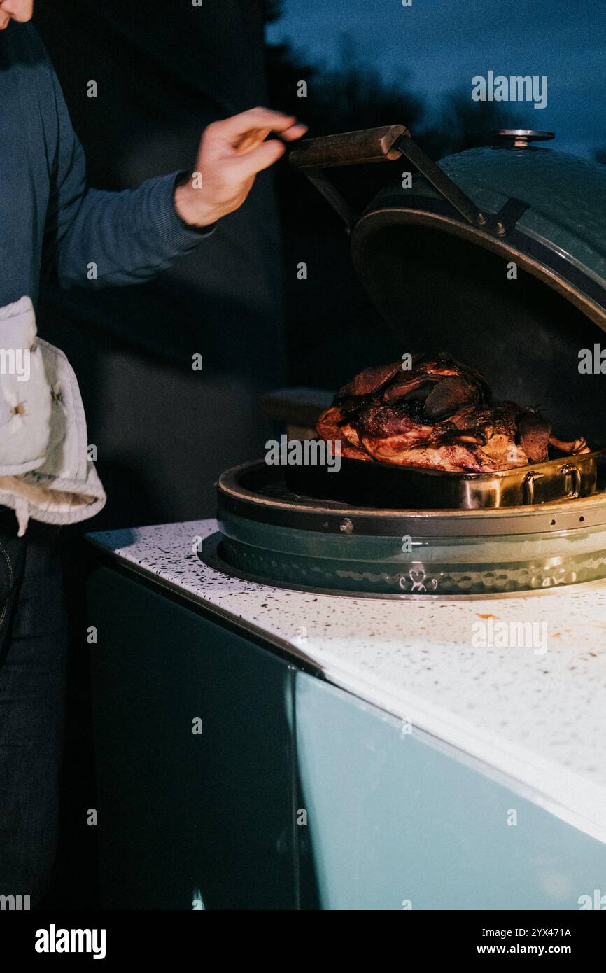 Process cooking chicken fillet grill hi-res stock photography and ...