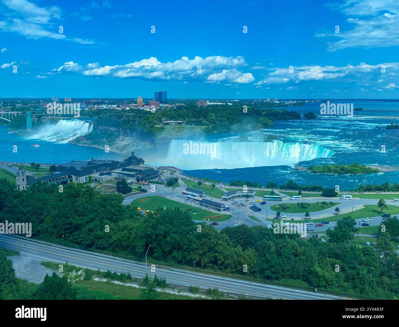 Niagara Falls, Canada - Experience the stunning view of Niagara Falls ...