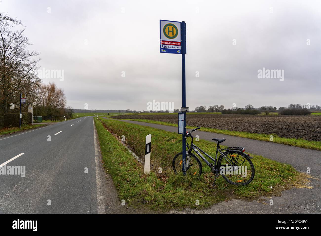 Bus stop Telges/Kerkmann, in the countryside, near Sendenhorst, line ...