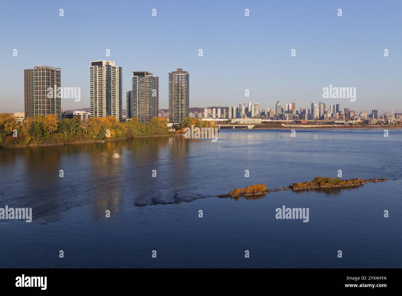 Architecture, modern high-rise apartment building, Montreal, Province ...