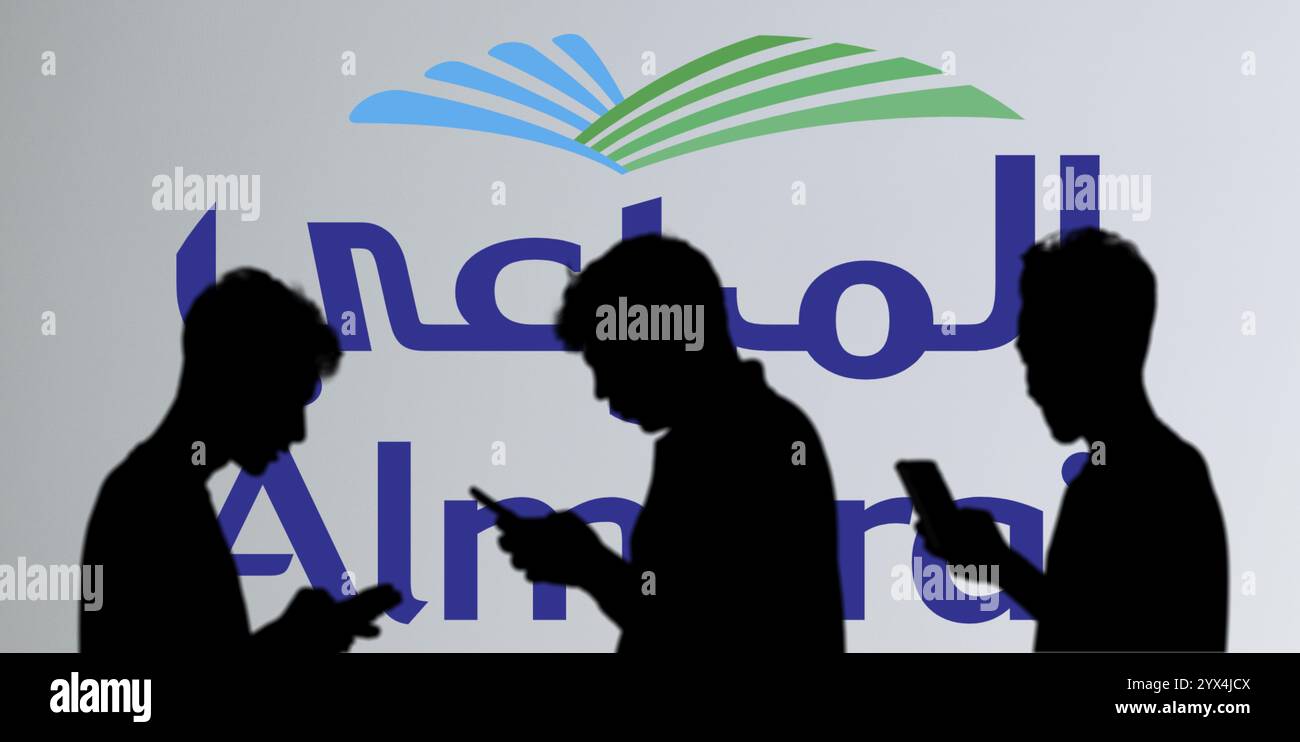 Almarai logo hi-res stock photography and images - Alamy