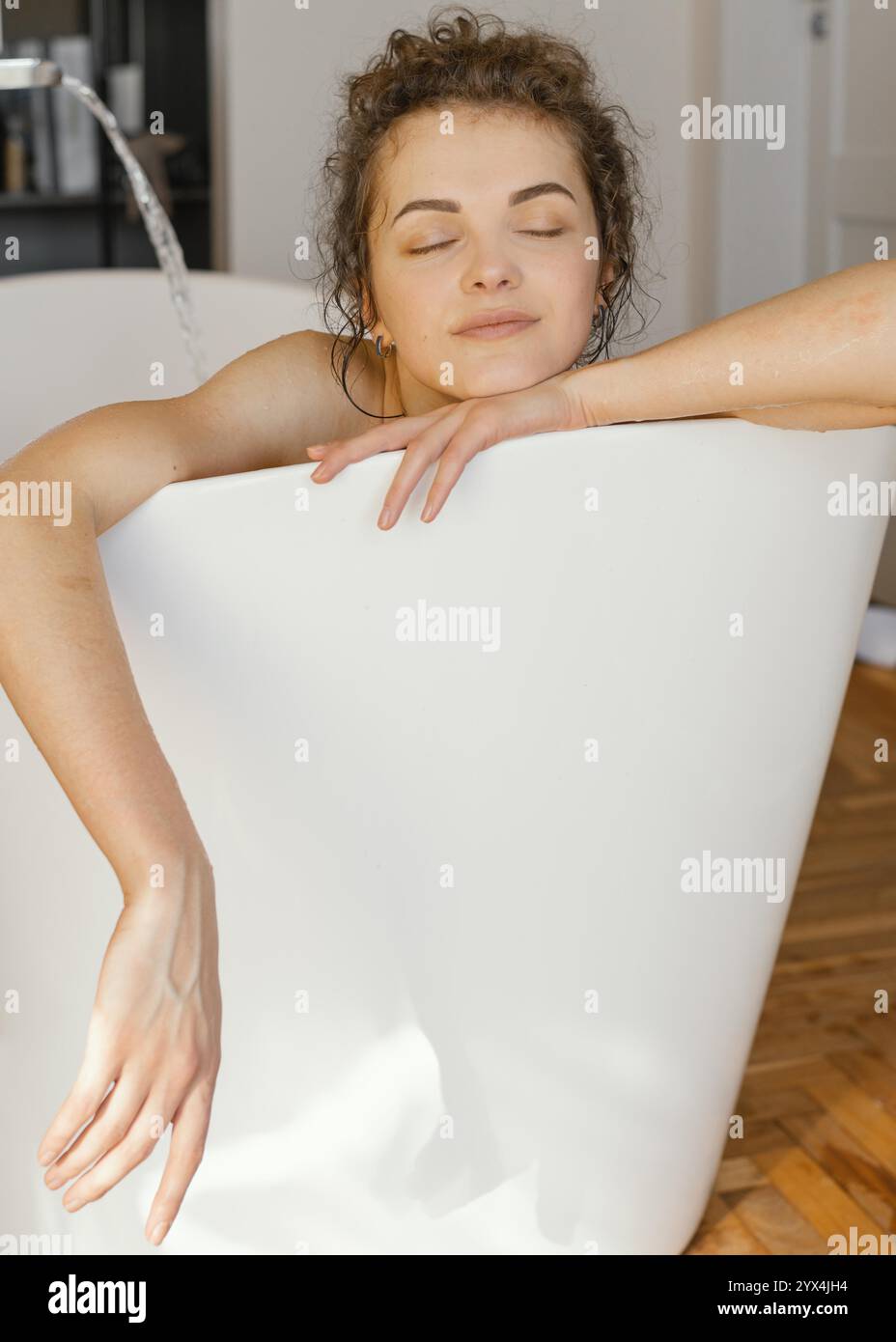 Cartoon satisfied woman hi-res stock photography and images - Alamy