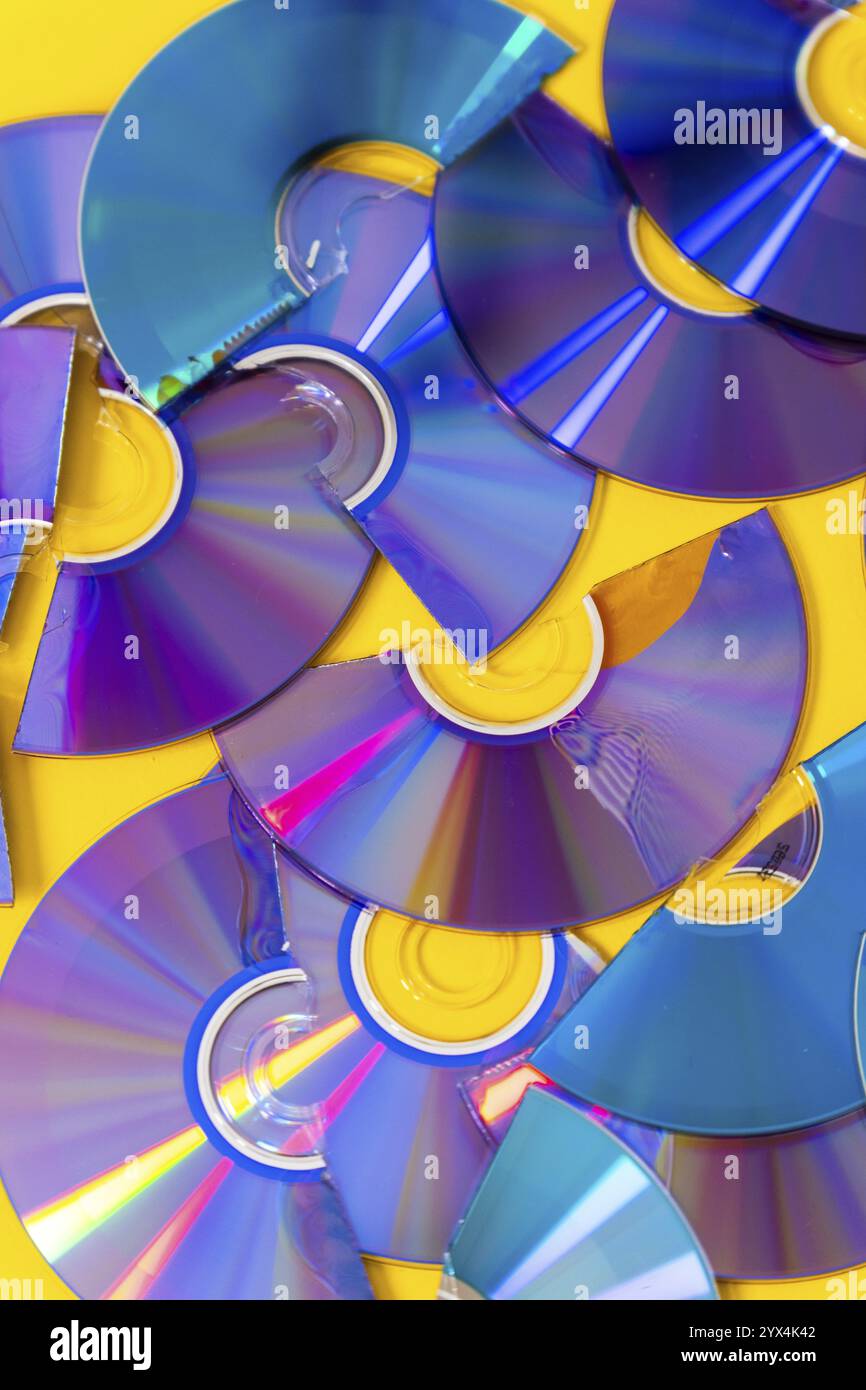 Cds dvds production hi-res stock photography and images - Alamy