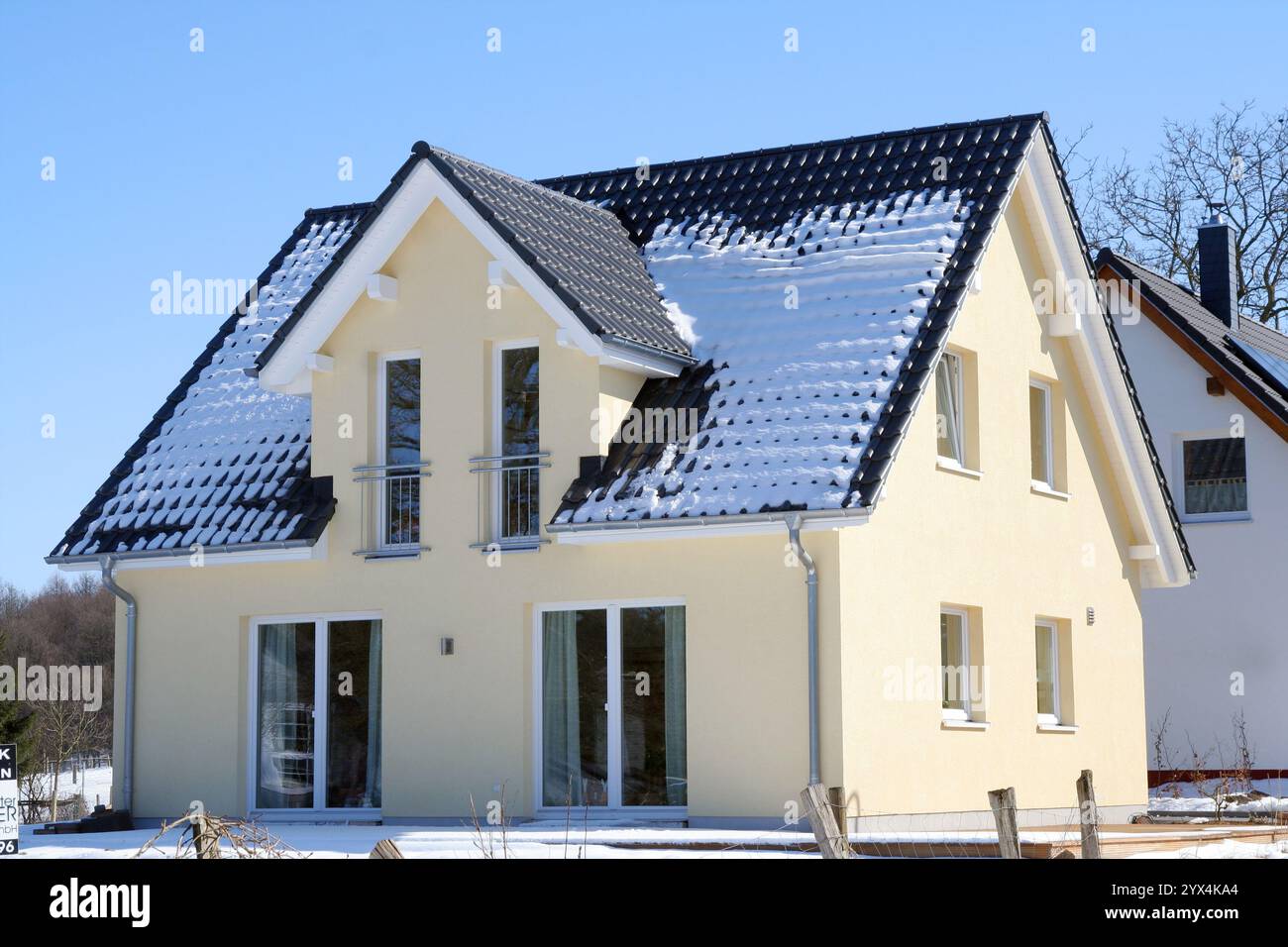 Building, build and live, building society, cosiness, family, facade ...