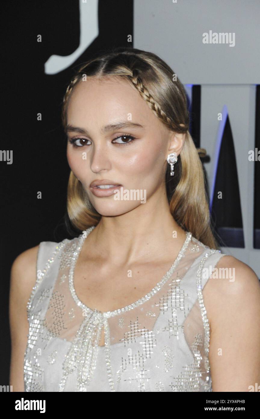 Nosferatu 2024 lily rose depp hi-res stock photography and images - Alamy