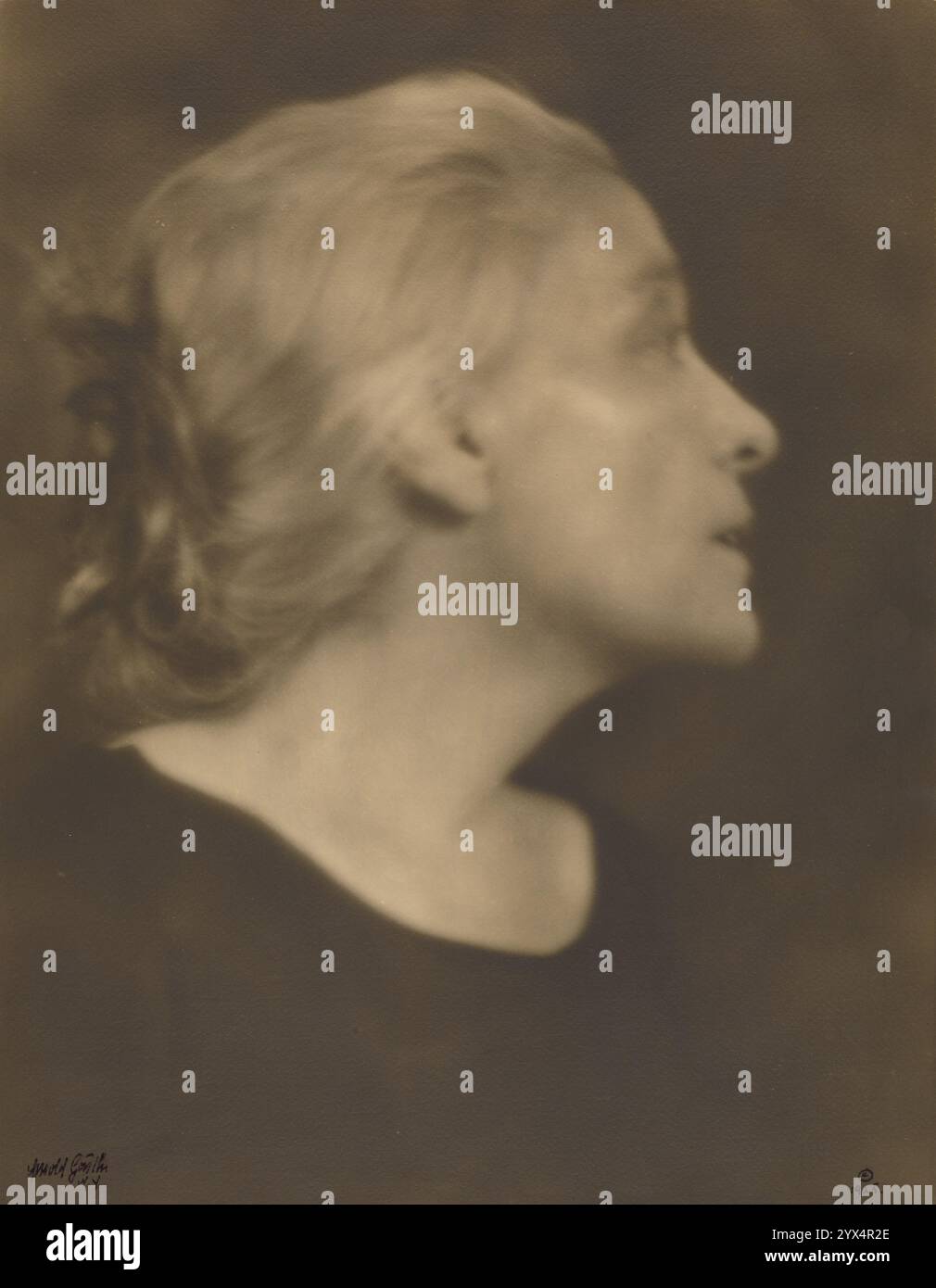 Eleanora Duse, 1925. Profile portrait of Italian actress Eleonora Duse ...