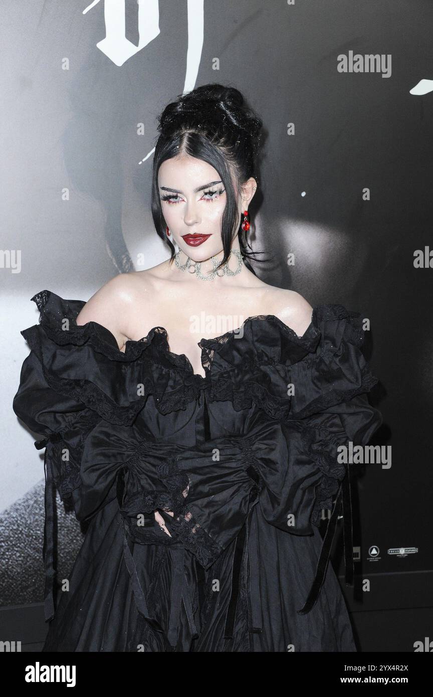 Ca. 12th Dec, 2024. Emma Norton at arrivals for NOSFERATU Premiere, TCL ...