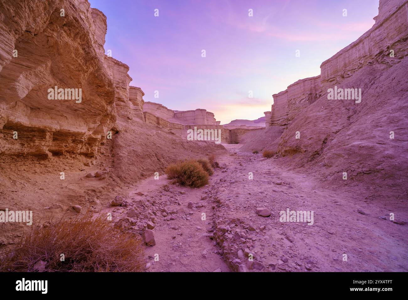 Sunset view of the Masada Marls rocks formation (Havarey Masada ...
