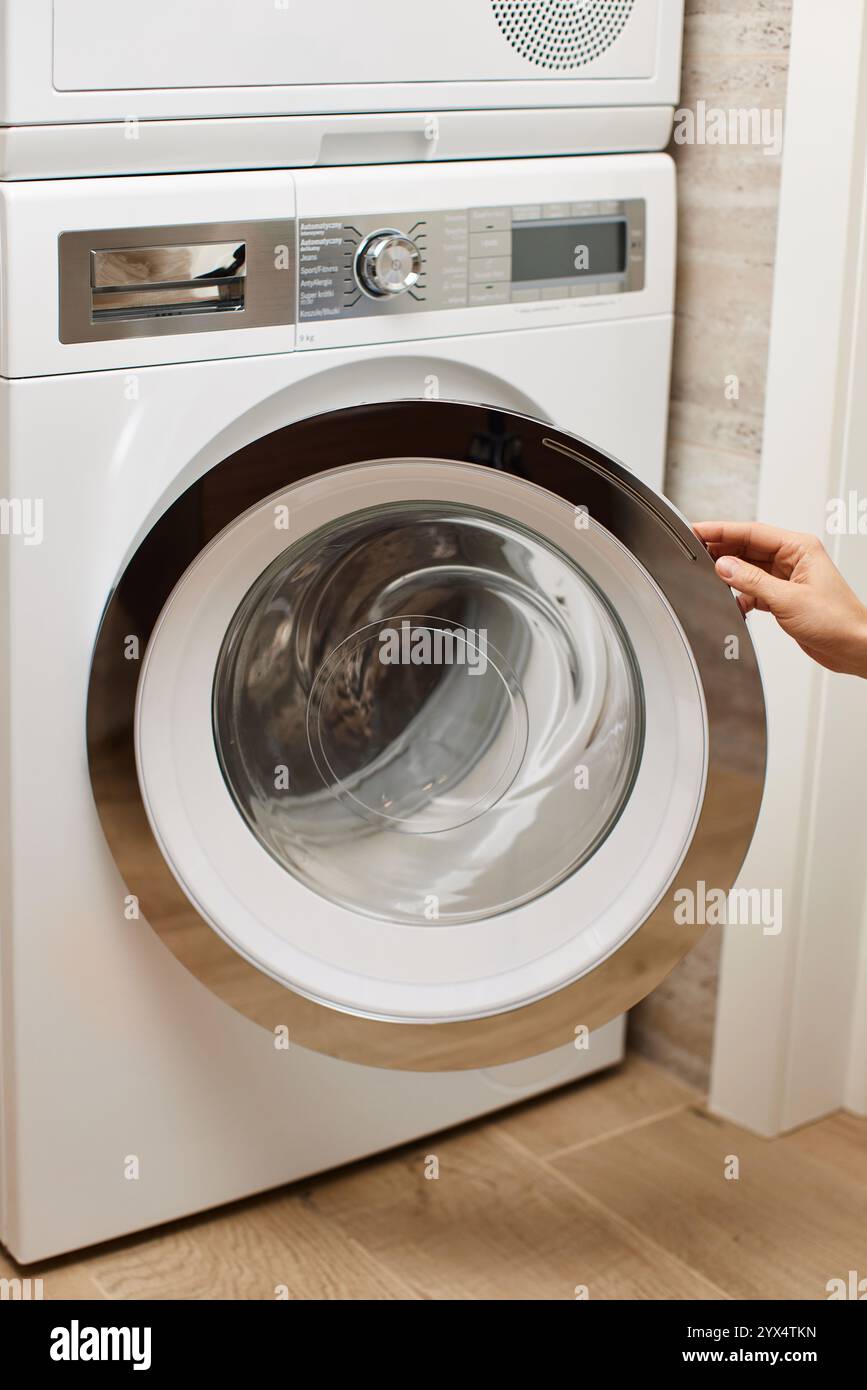 Machine specifications hi-res stock photography and images - Alamy