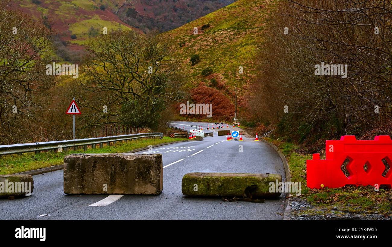 A487 mid-Wales Trunk Road closed due to landslide after recent storm ...