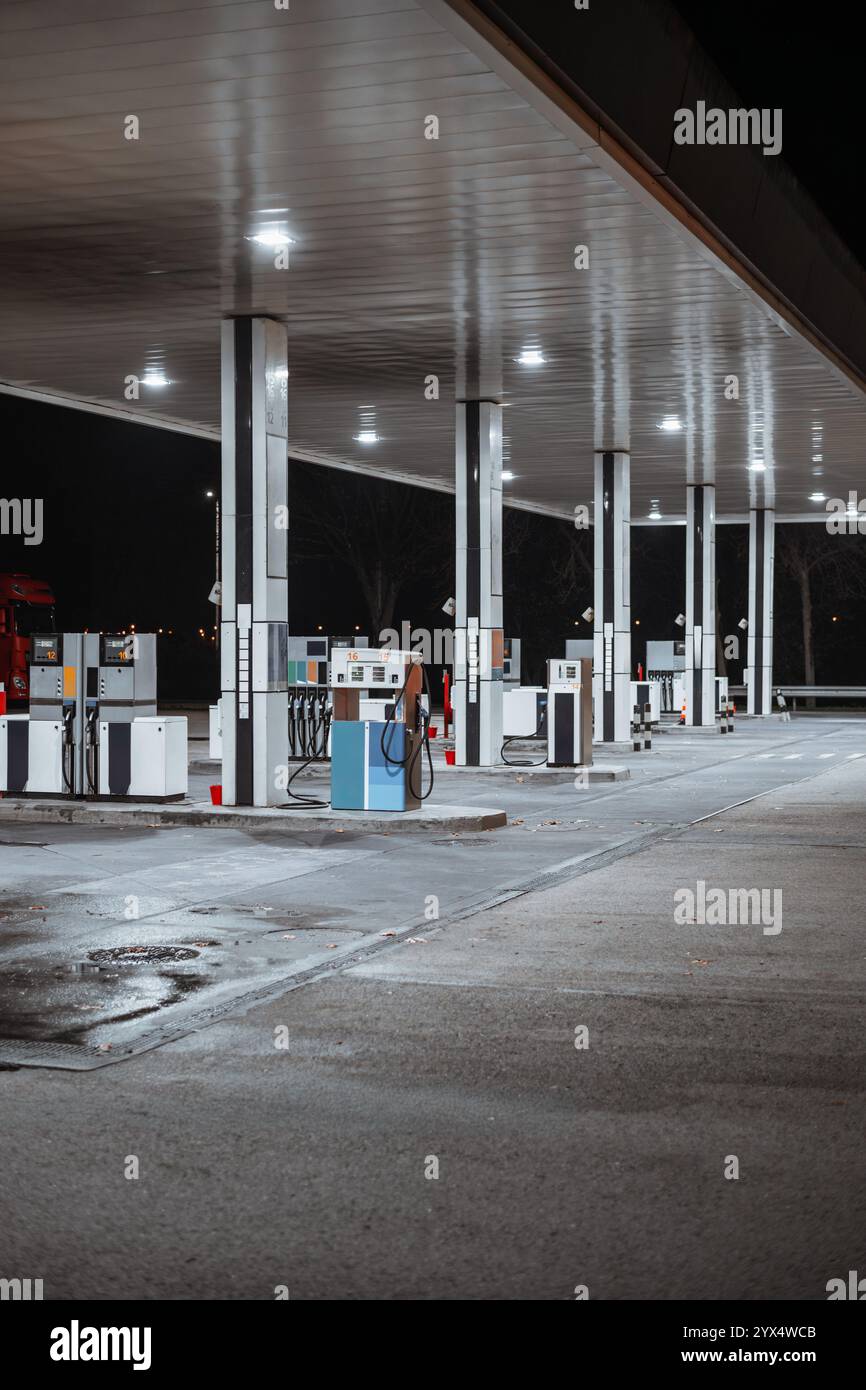 Modern gas canopy design hi-res stock photography and images - Alamy