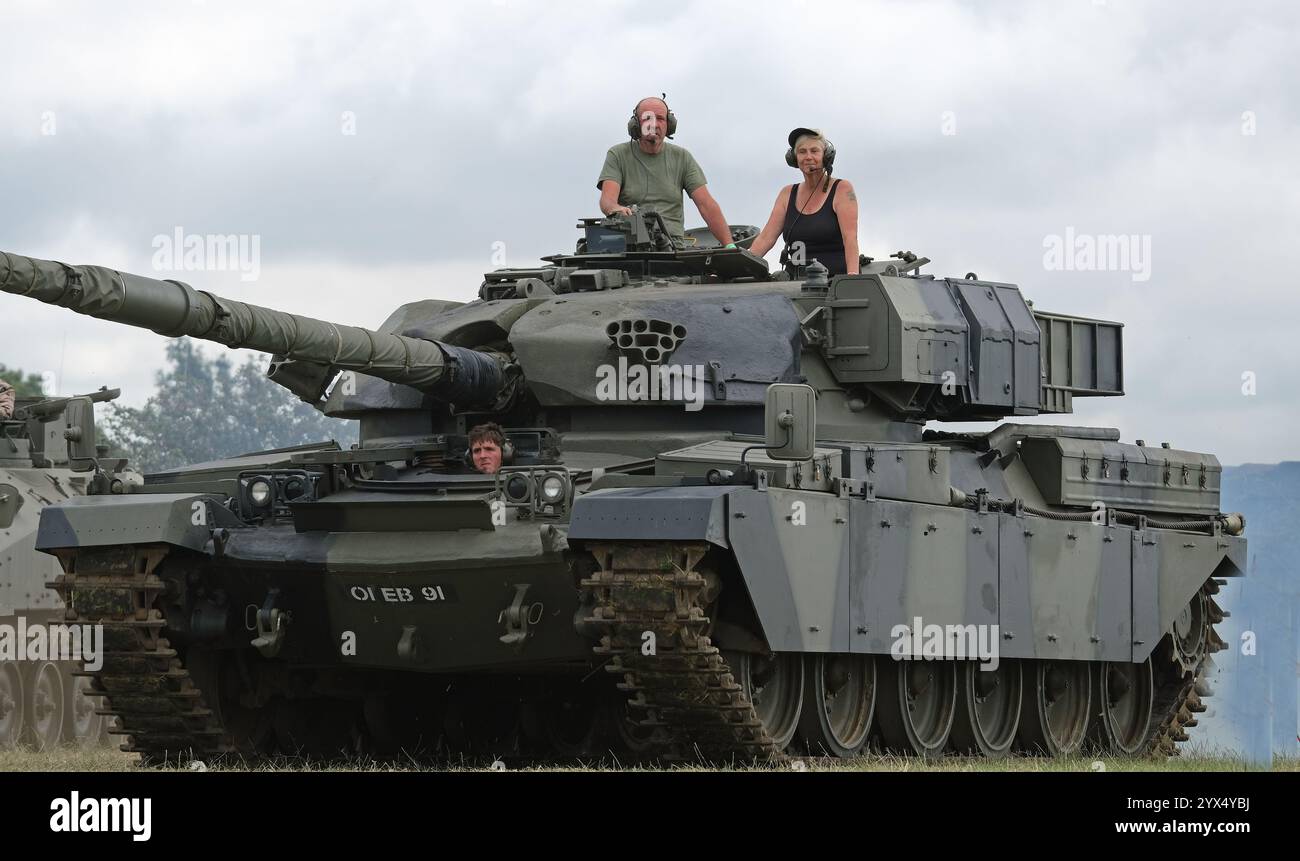 The FV4201 Chieftain was the main battle tank (MBT) of the United ...