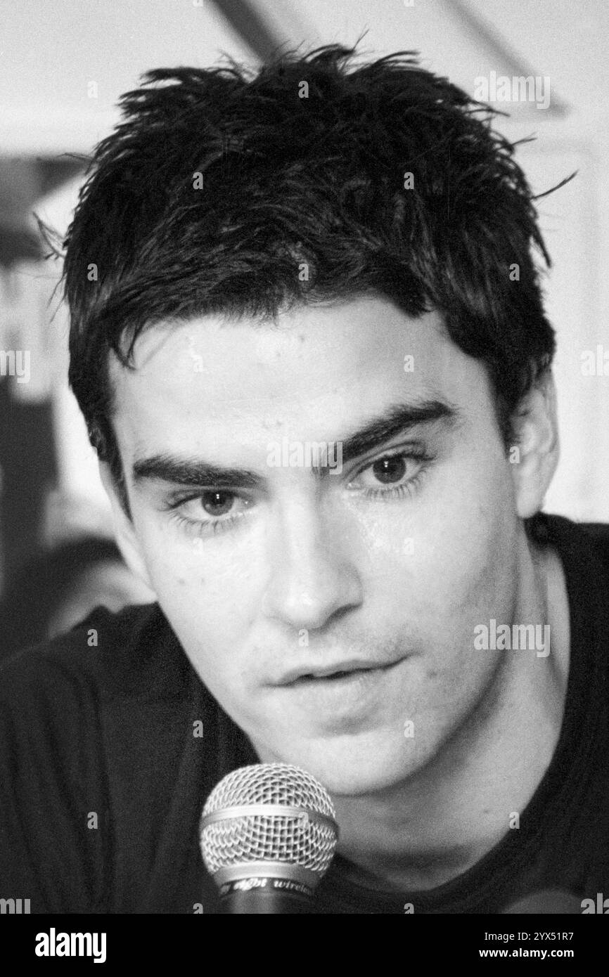 KELLY JONES, STEREOPHONICS, LAUNCH PARTY, PERFORMANCE AND COCTAILS ...