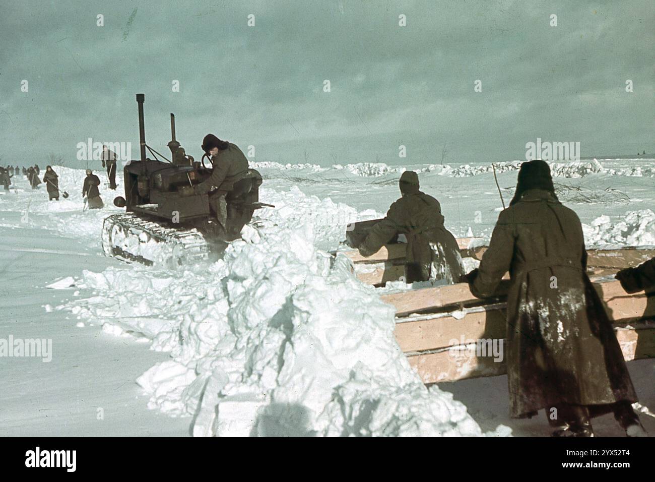 German soldiers eastern front 1942 winter hi-res stock photography and ...