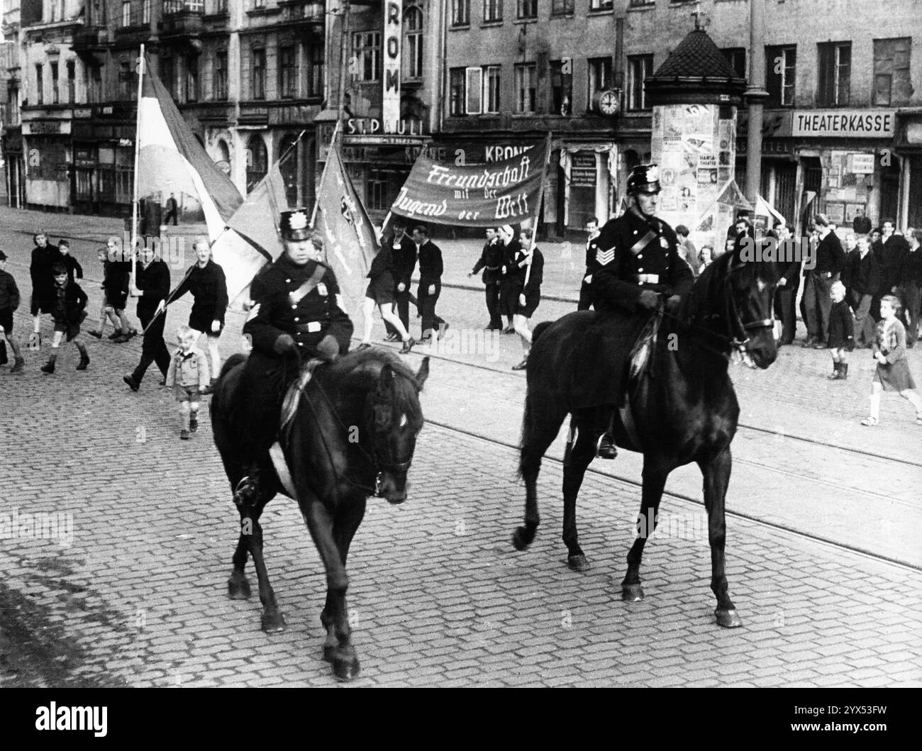 On the reeperbahn poster hi-res stock photography and images - Alamy