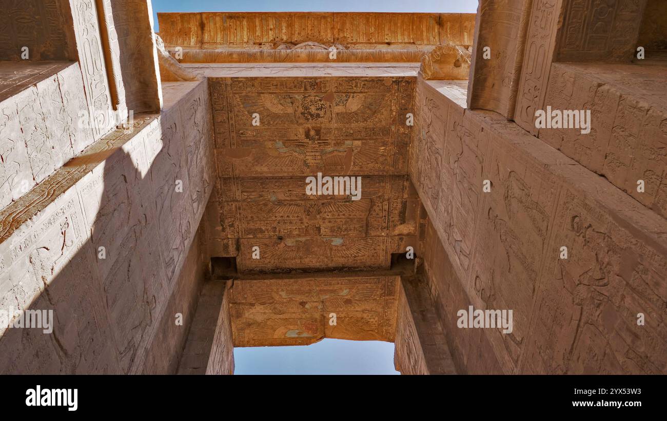 Ceiling of The Horus Temple in Edfu, Egypt Stock Photo - Alamy