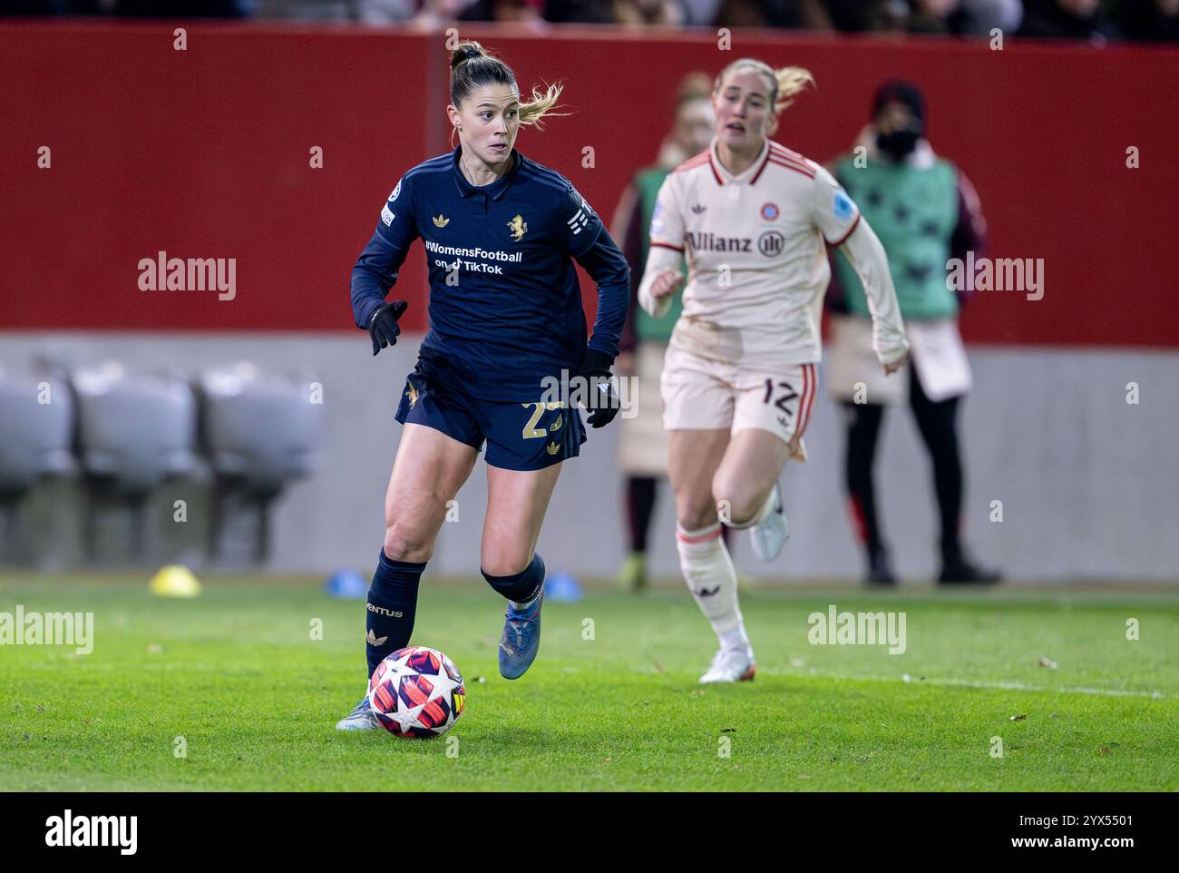 Viola Calligaris (Juventus Turin, #25). GER, FC Bayern Muenchen vs ...