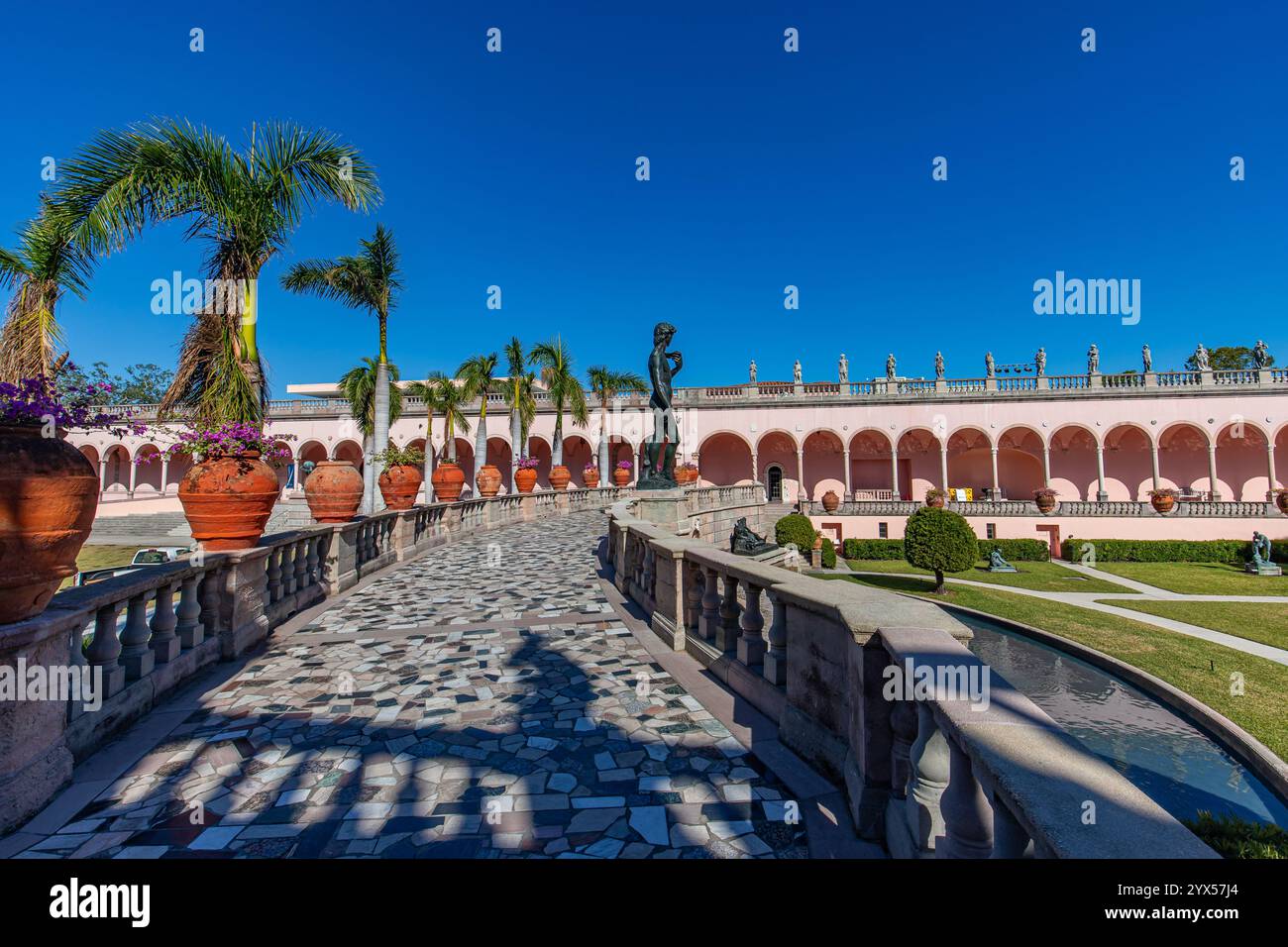 SARASOTA, FLORIDA, USA, DECEMBER 03, 2024 : architectural details ...