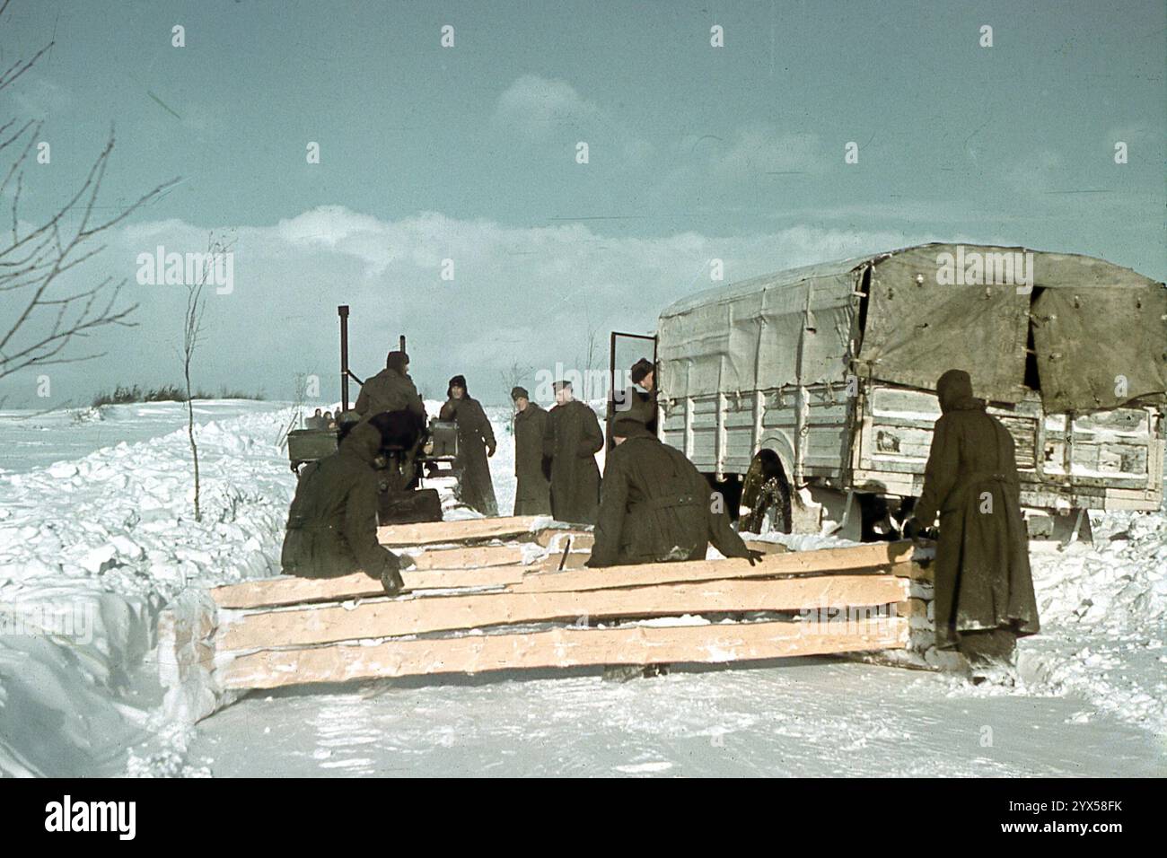 German soldiers eastern front 1942 winter hi-res stock photography and ...