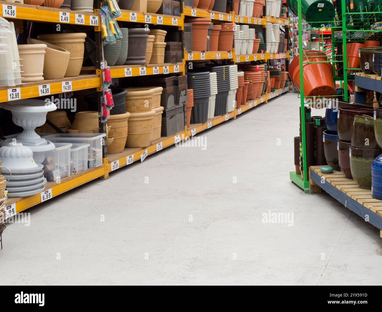 Interior aisle hi-res stock photography and images - Alamy