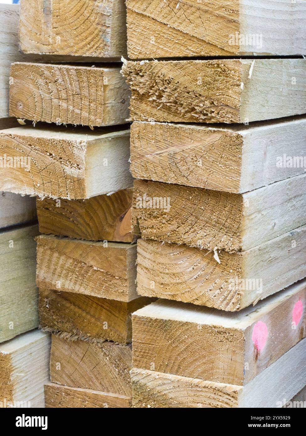 Joists and bearers hi-res stock photography and images - Alamy