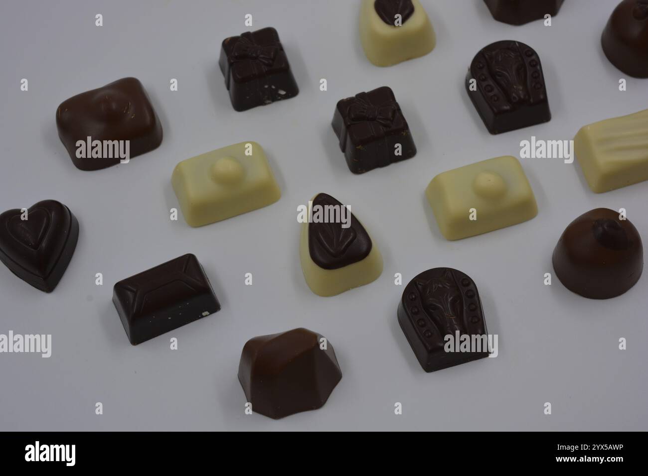 Beautiful, unusual and delicious sweets, chocolates. Belgian sweets ...