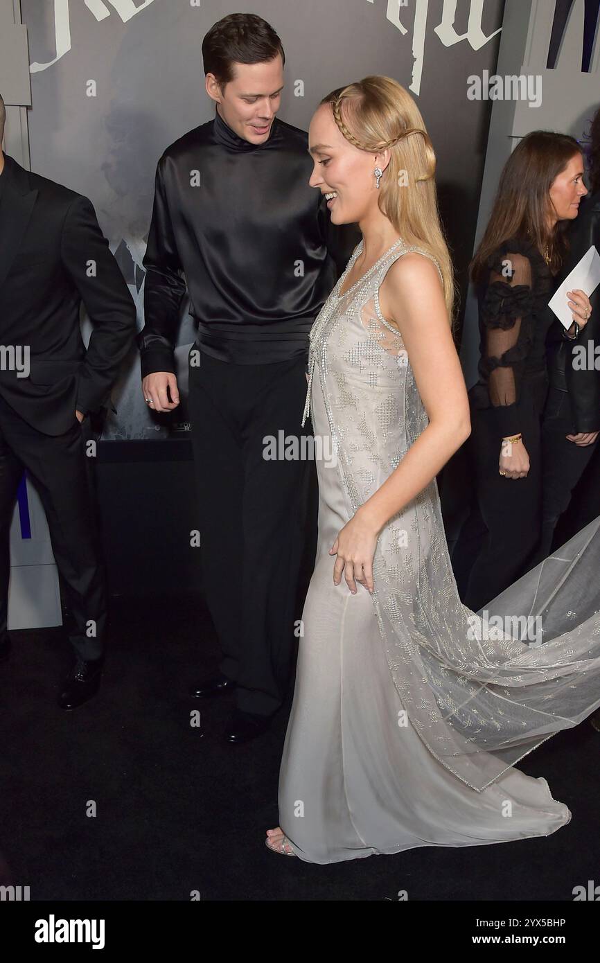 Bill Skarsgard und Lily-Rose Depp bei der Premiere des Kinofilms ...
