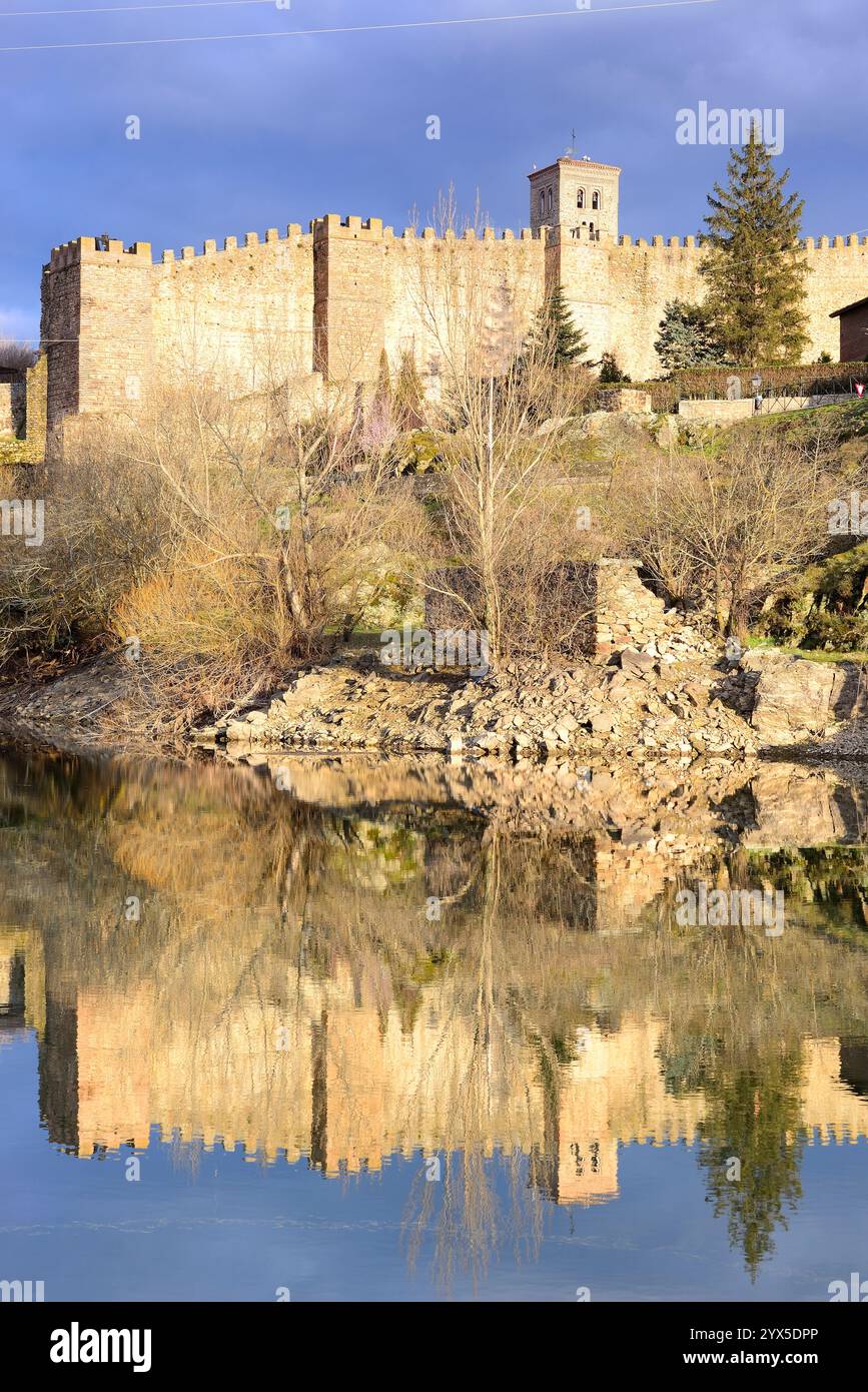 Walls of Buitrago del Lozoya, Madrid, Spain Stock Photo - Alamy