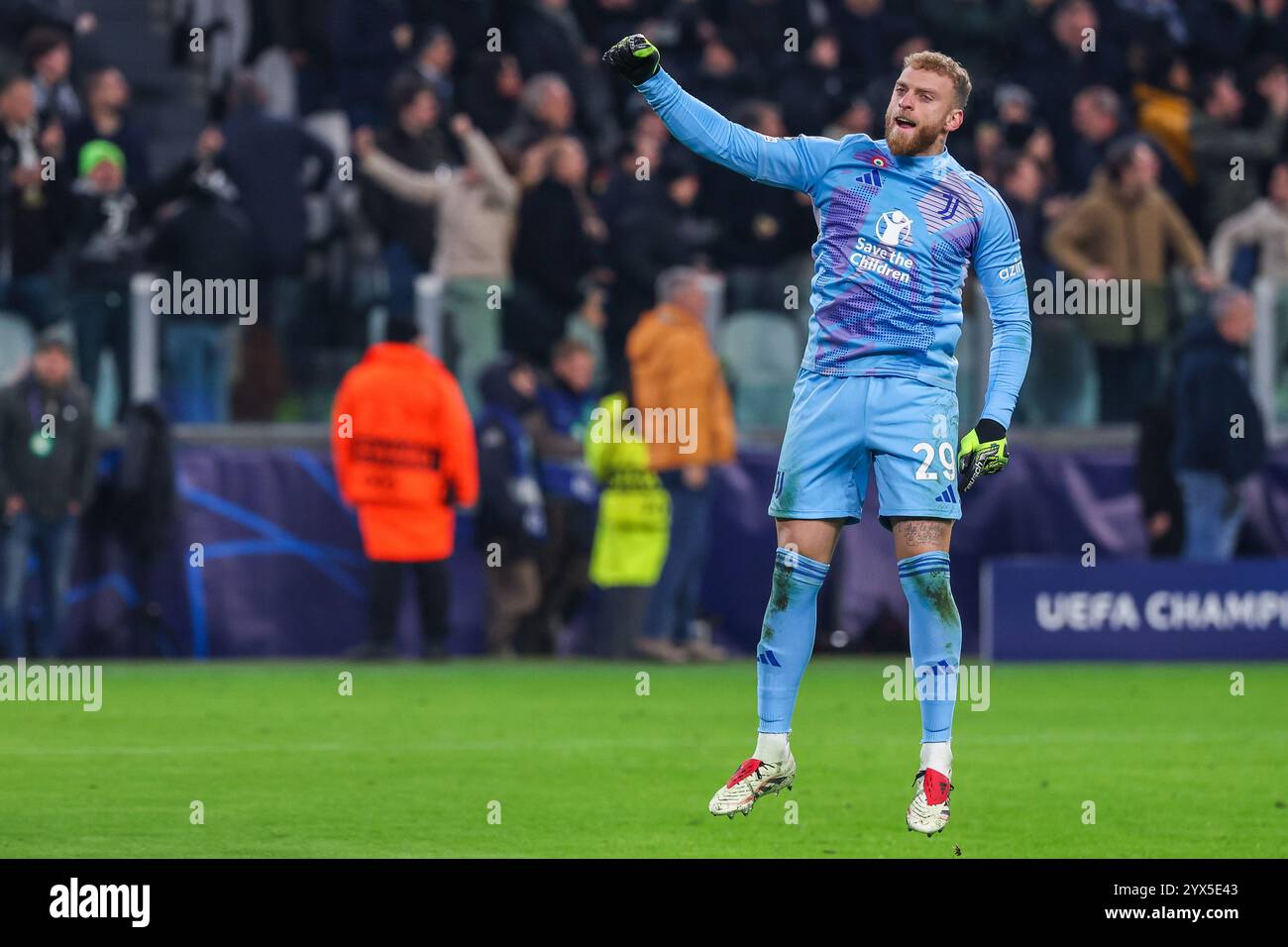 Turin, Italy. 11th Dec, 2024. Michele Di Gregorio of Juventus FC ...
