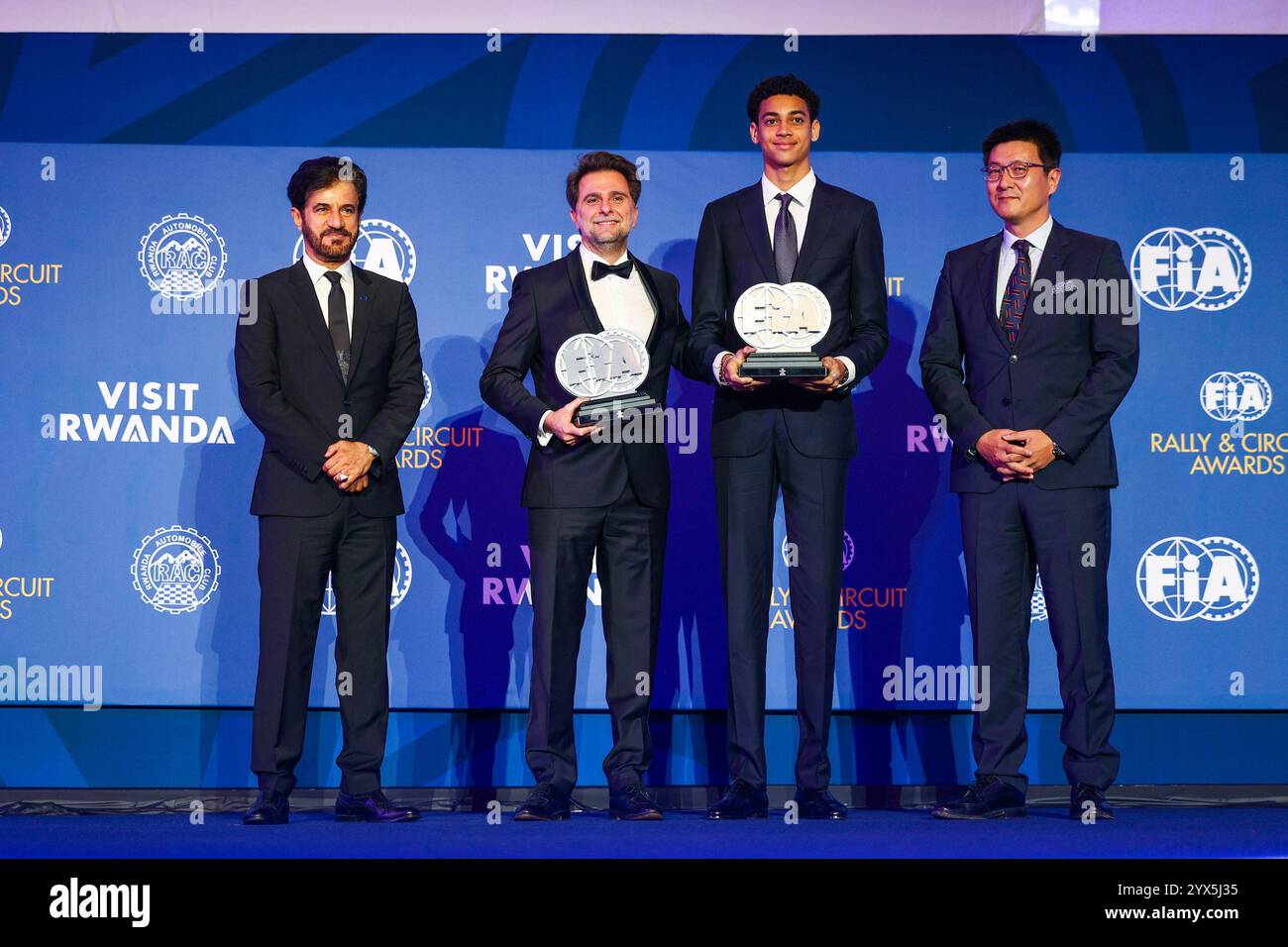 DE MERINDOL Thibaut for R-Ace GP, FIA FR World Cup Winning Team ...