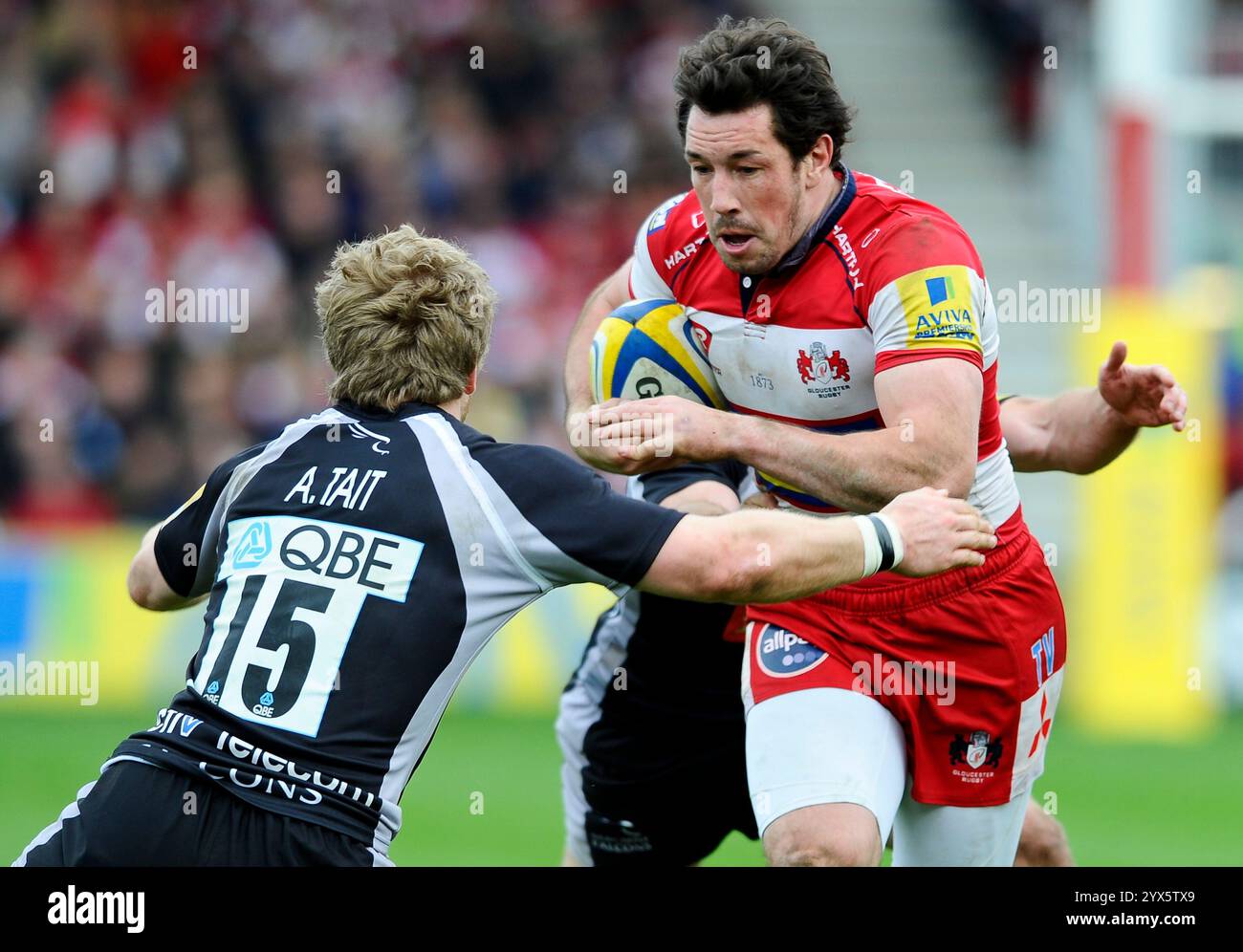 Half tait hi-res stock photography and images - Alamy
