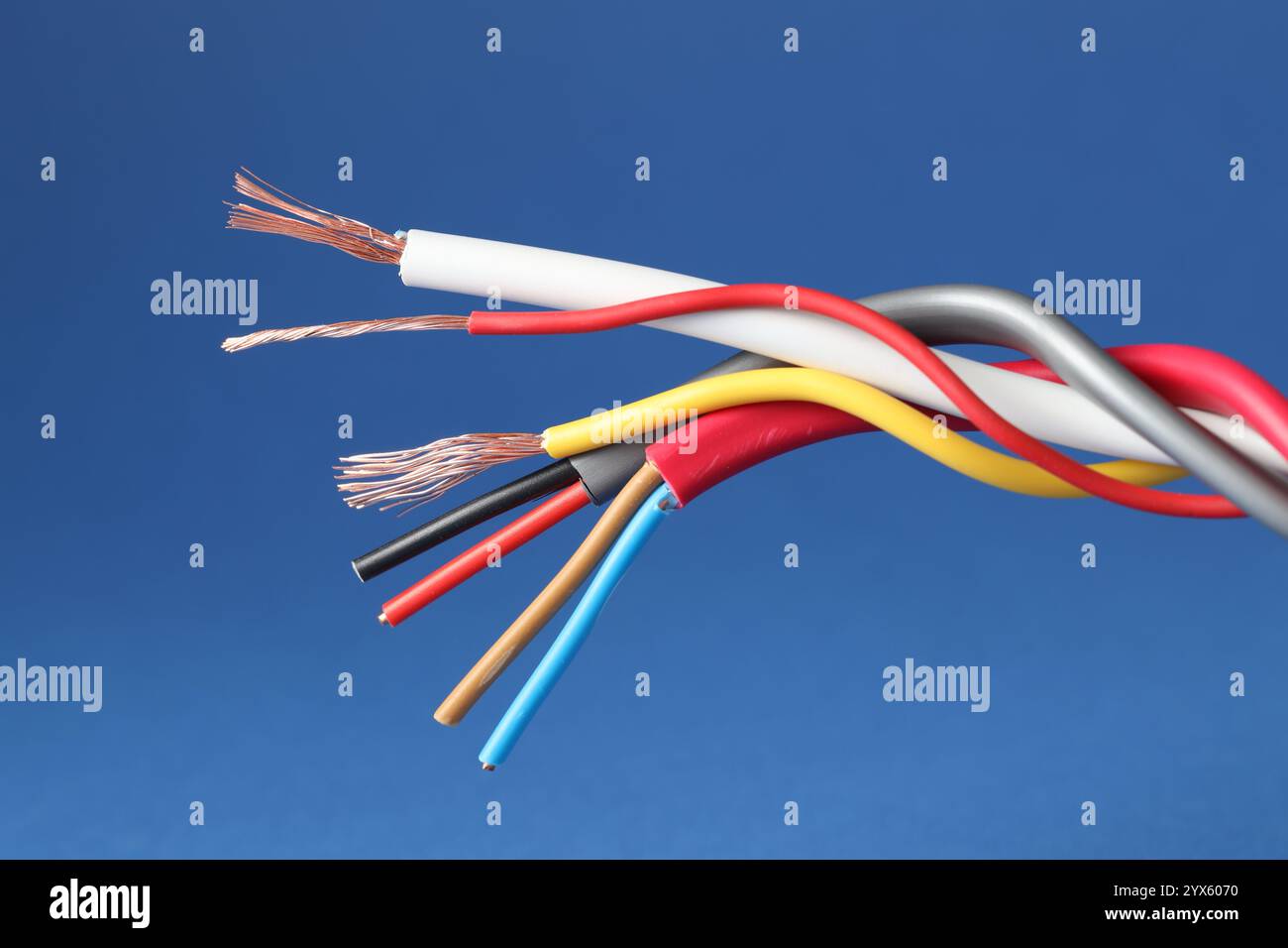 Cable electrical wires exposed hi-res stock photography and images - Alamy