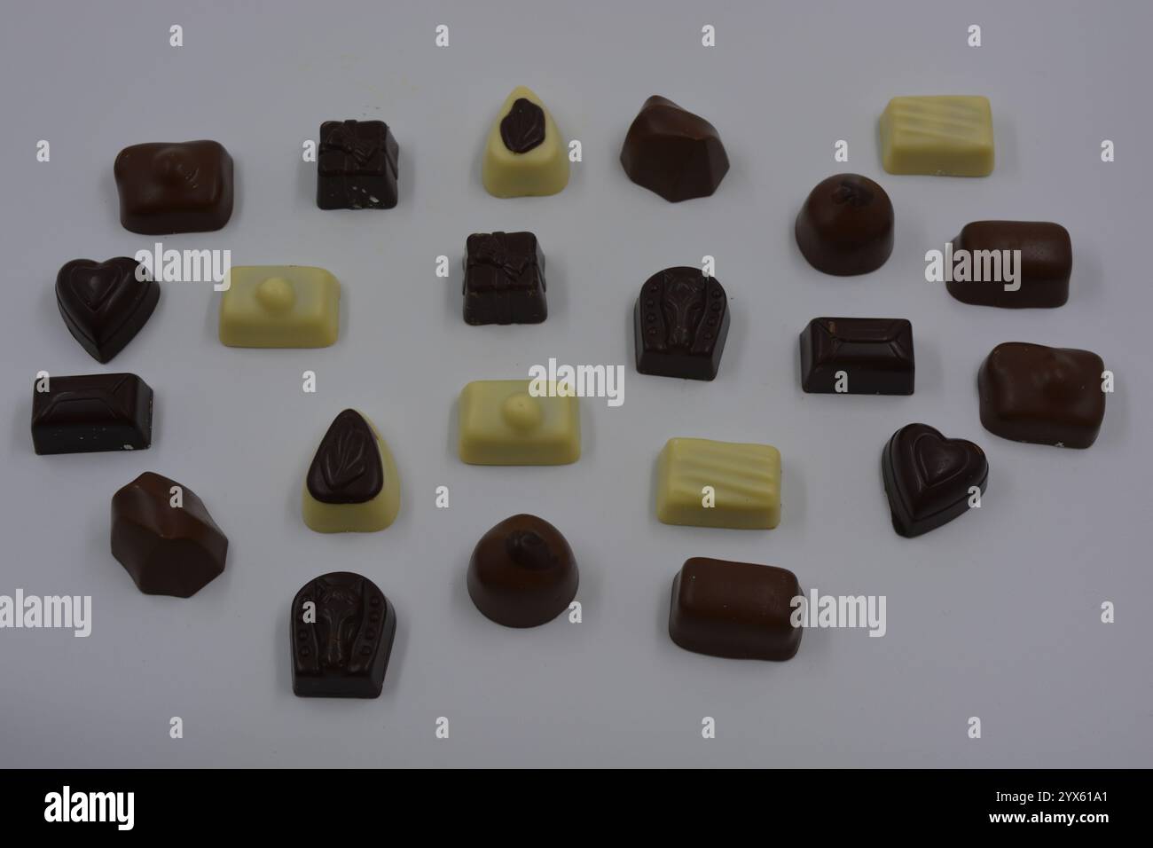 Beautiful, unusual and delicious sweets, chocolates. Belgian sweets ...