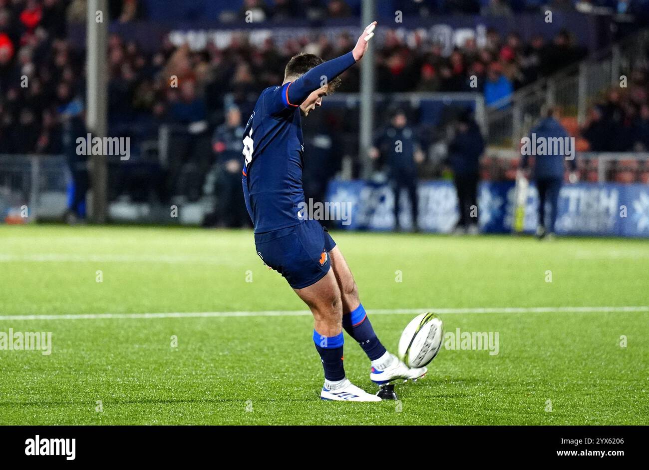 Ross thompson edinburgh rugby hi-res stock photography and images - Alamy
