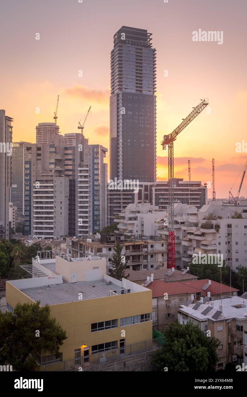 Gan dan hi-res stock photography and images - Alamy