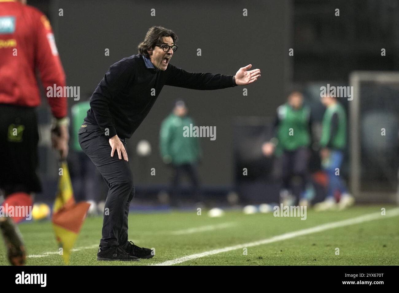 Empoli, Italia. 13th Dec, 2024. Torino's head coach Paolo Vanoli shouts ...