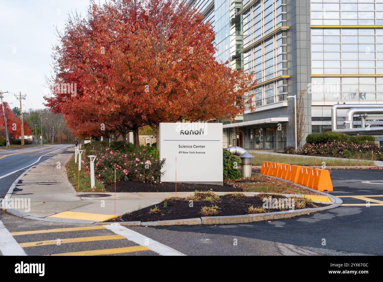 Sanofi building on New York Ave in Framingham, MA, USA Stock Photo - Alamy