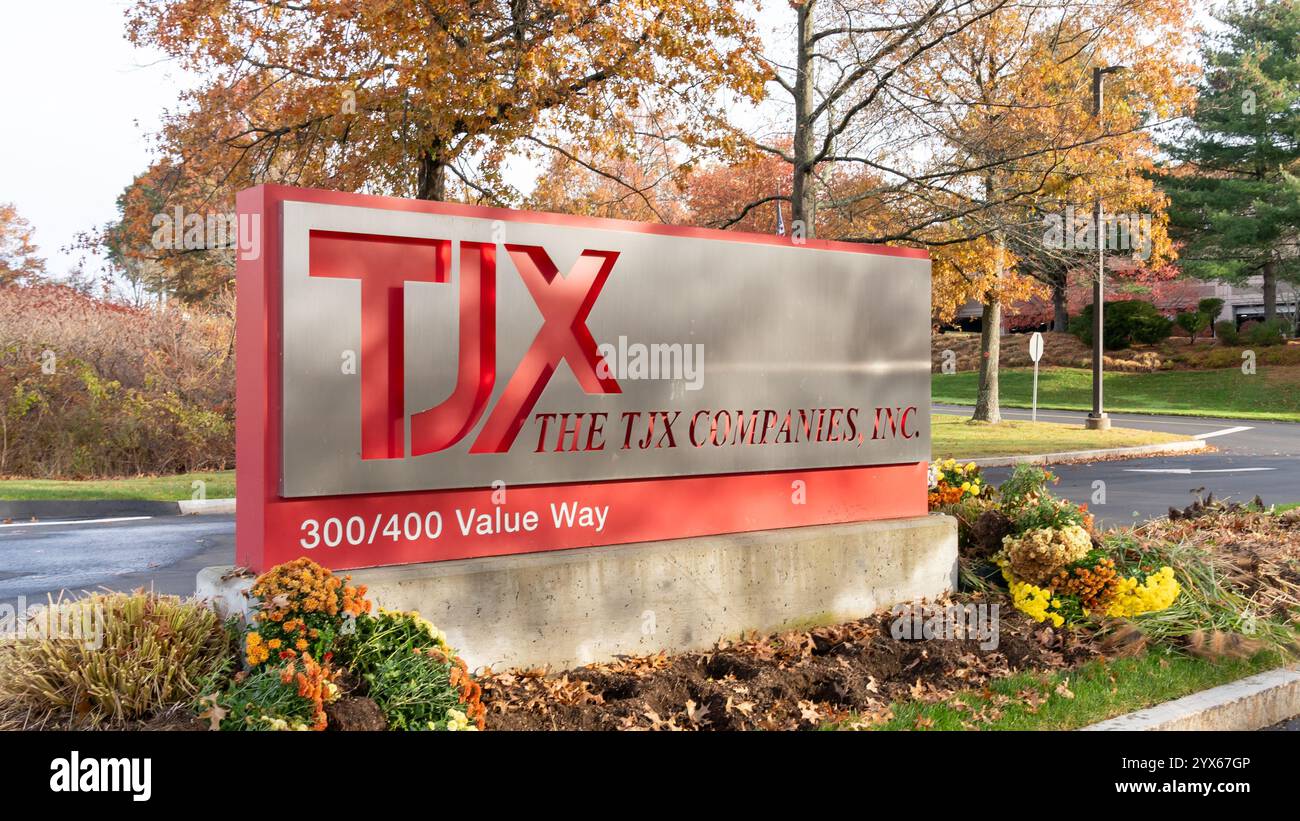 740 cochituate rd hi-res stock photography and images - Alamy