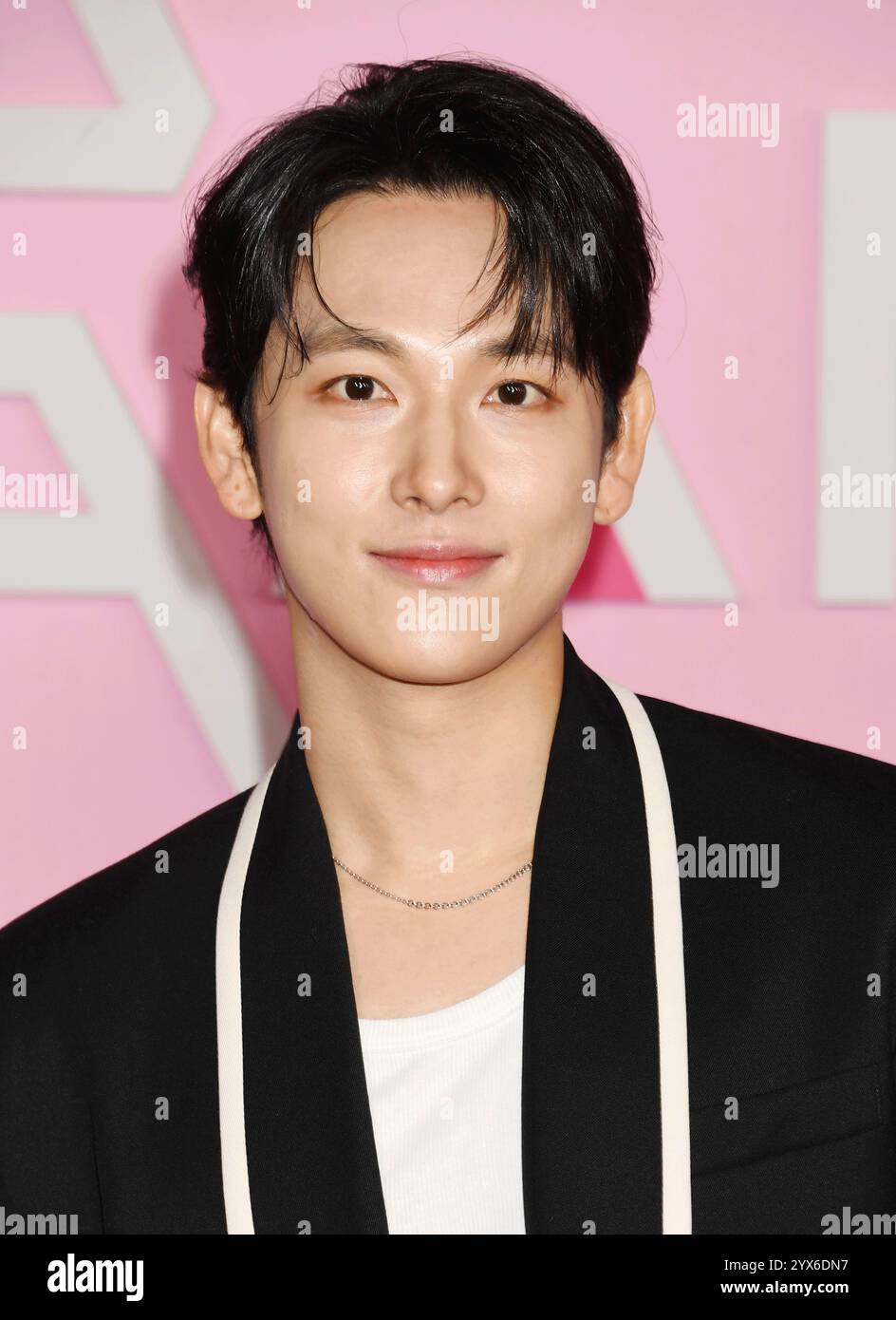 LOS ANGELES, CALIFORNIA - DECEMBER 12: Yim Si-wan attends the Los Angeles premiere and fan event ...