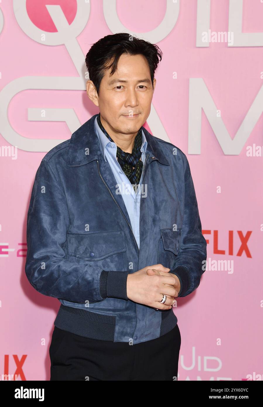 Los Angeles California December 12 Lee Jung Jae Attends The Los Angeles Premiere And Fan