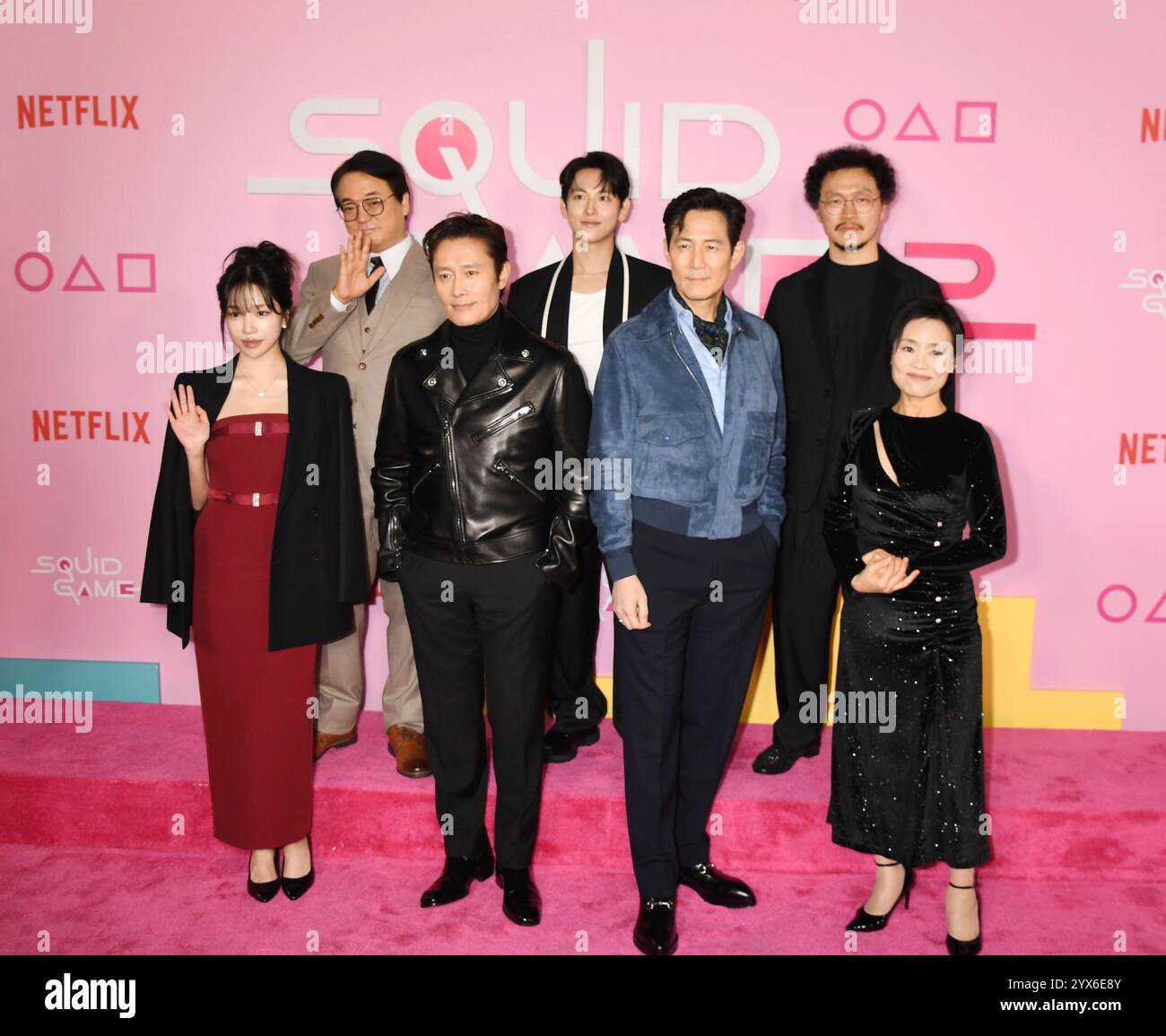 LOS ANGELES, CALIFORNIA - DECEMBER 12: (L-R) Jo Yu-ri, Lee Byung-hun ...