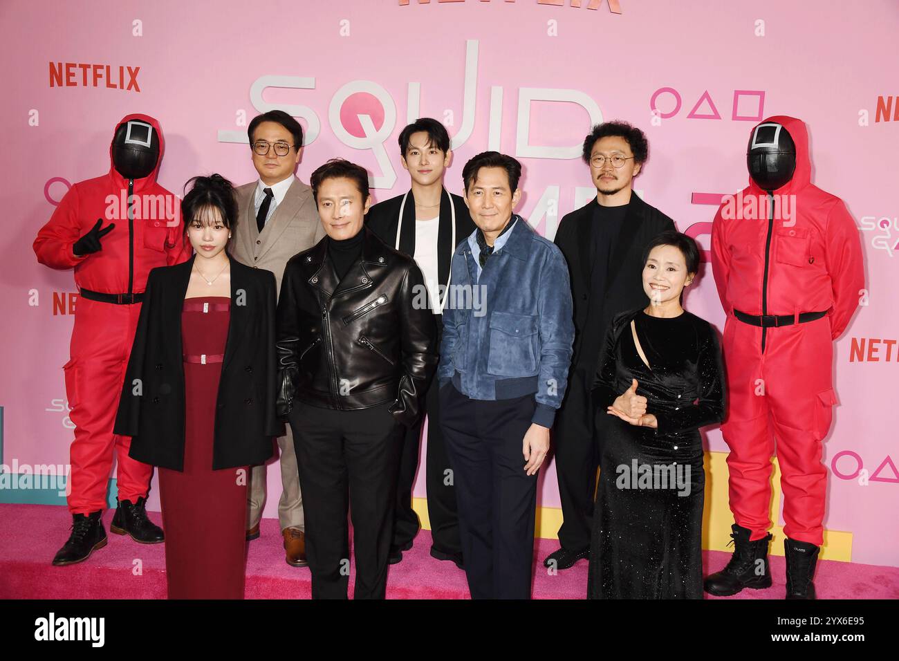 LOS ANGELES, CALIFORNIA - DECEMBER 12: (L-R) Jo Yu-ri, Lee Byung-hun ...