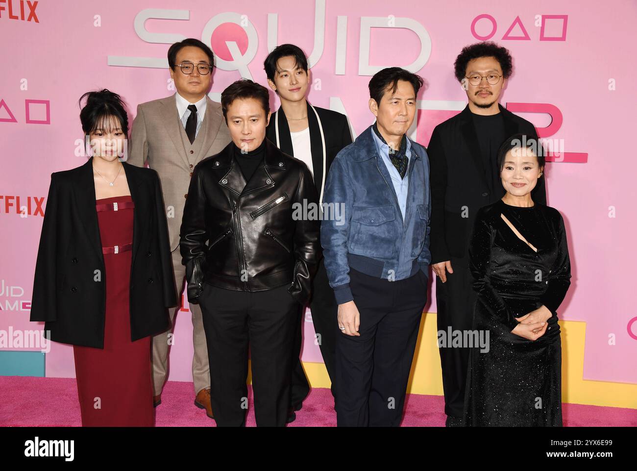 LOS ANGELES, CALIFORNIA - DECEMBER 12: (L-R) Jo Yu-ri, Lee Byung-hun ...
