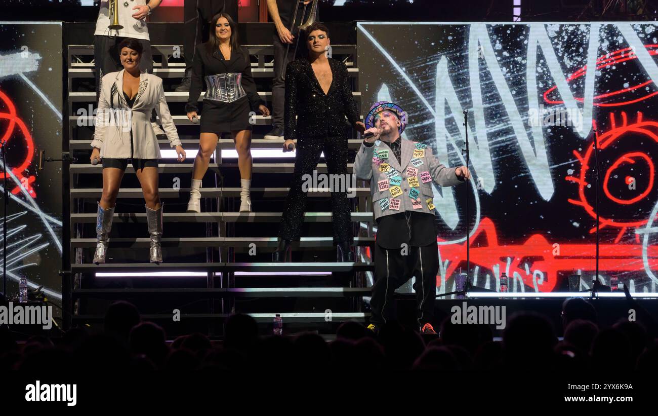 Music icons Boy George and Culture Club perform Glasgow's premier venue ...