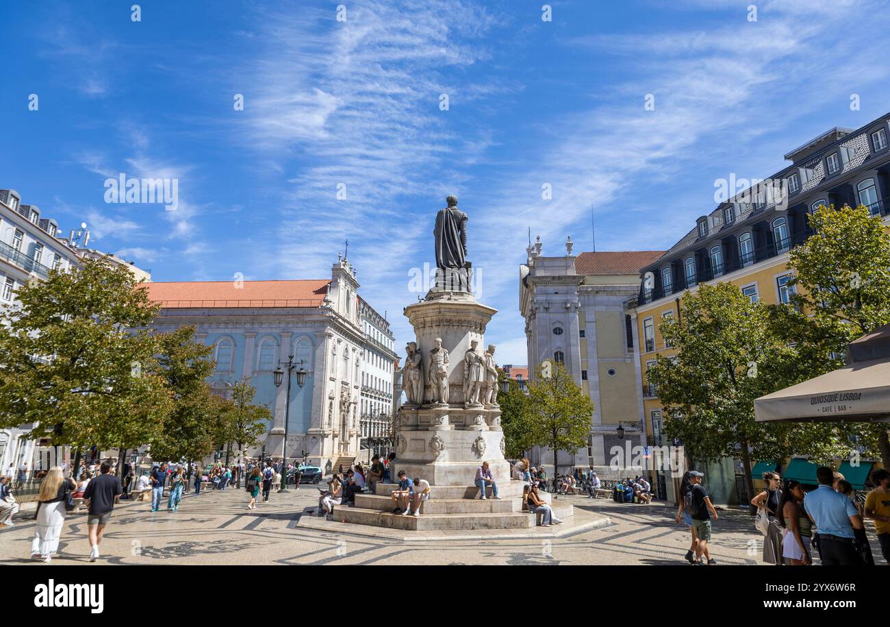 Lioz limestone pillar hi-res stock photography and images - Alamy