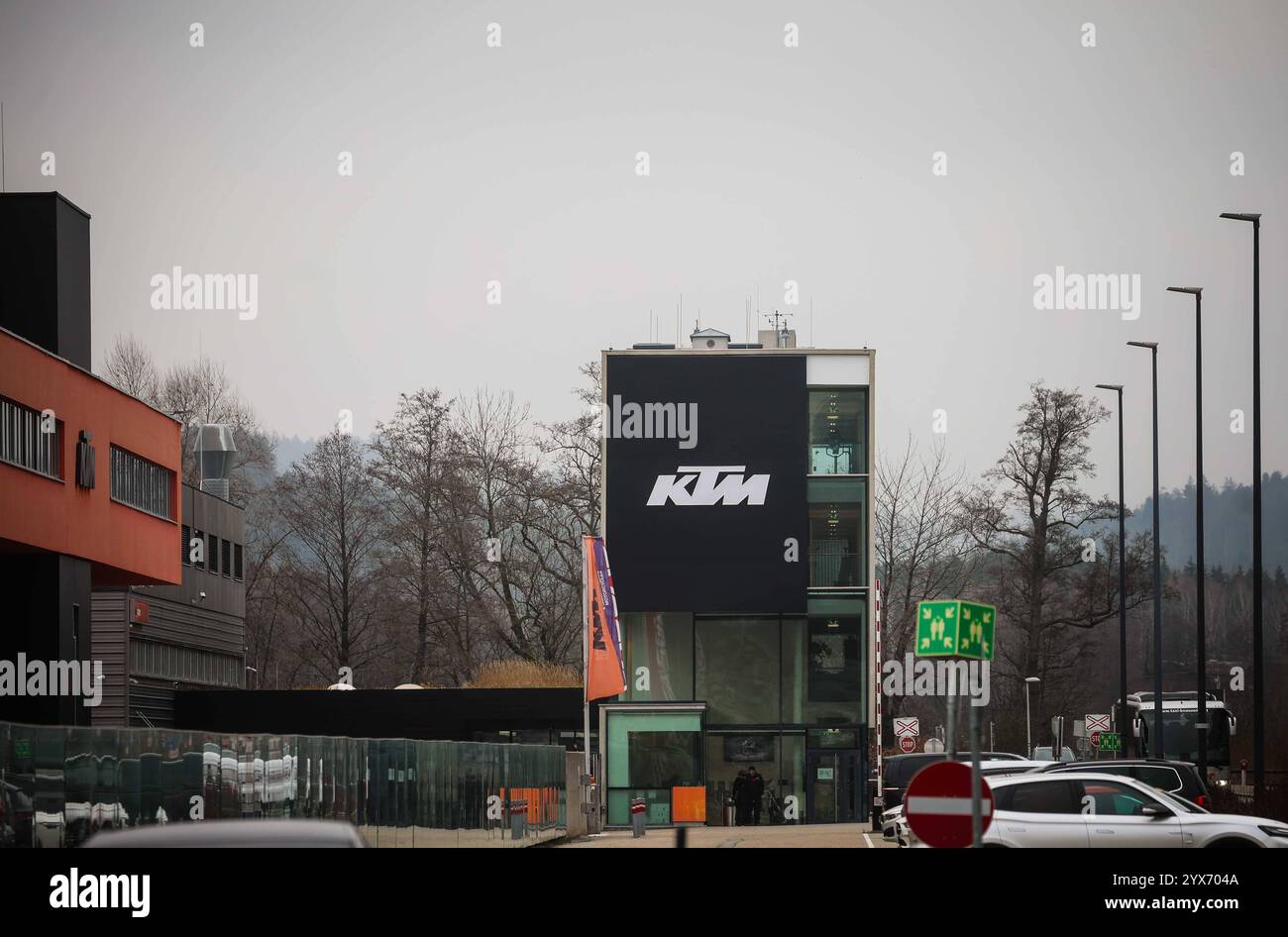 12.12.2024, Mattighofen, AUT, Unterwegs in Innviertel, Themenbild, Symbolbild, Verschiedene ...