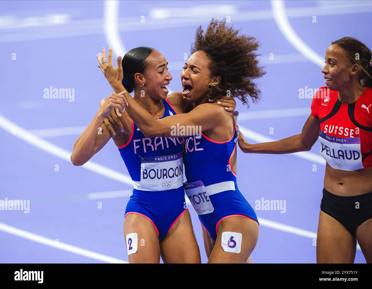 Rénelle Lamote and Anaïs Bourgoin participating in the 800 meters at ...