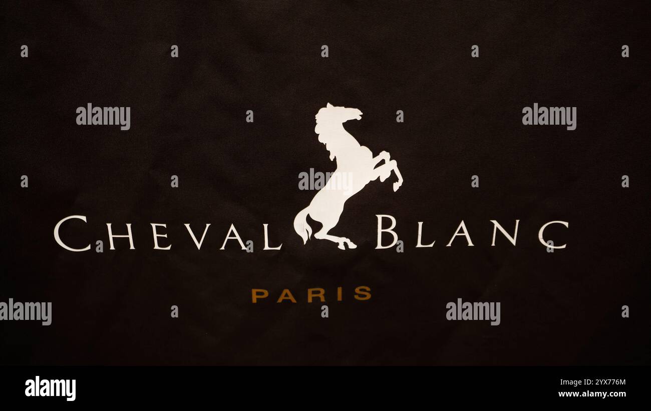 Cheval blanc hotel logo hi-res stock photography and images - Alamy