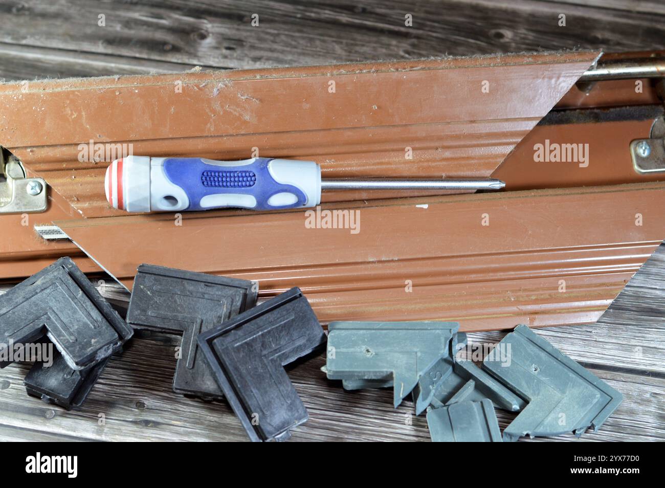 Maintenance of a kitchen and assembly of its parts and replacements of ...