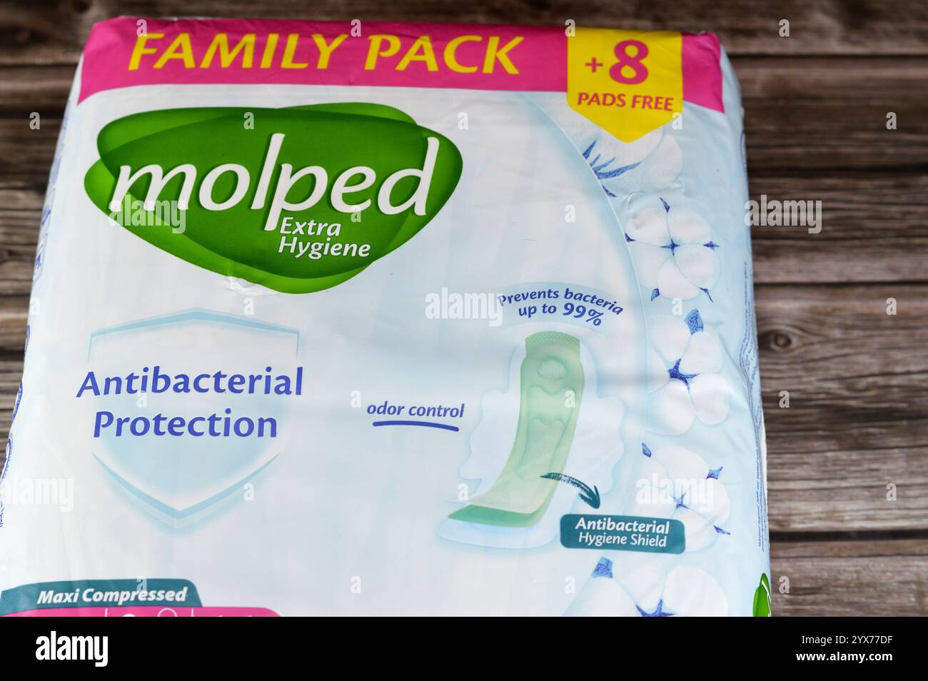 Cairo, Egypt, November 1 2024: Molped extra hygiene family pack maxi ...